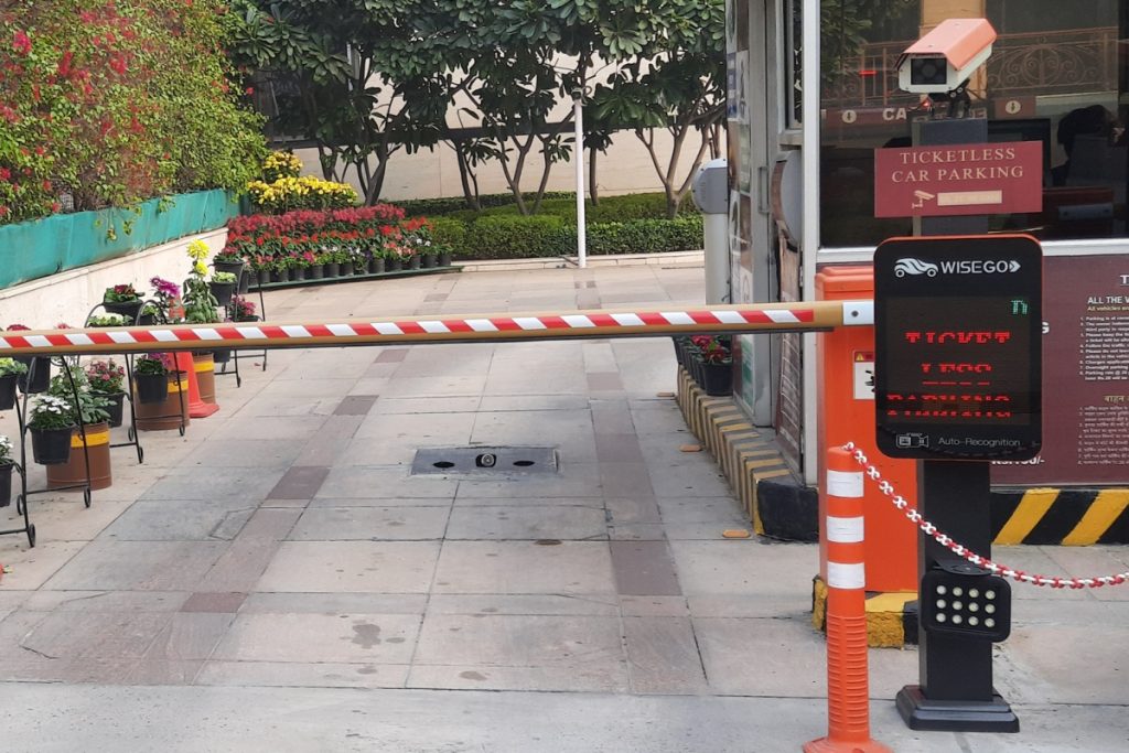 Ticketless Parking Management System